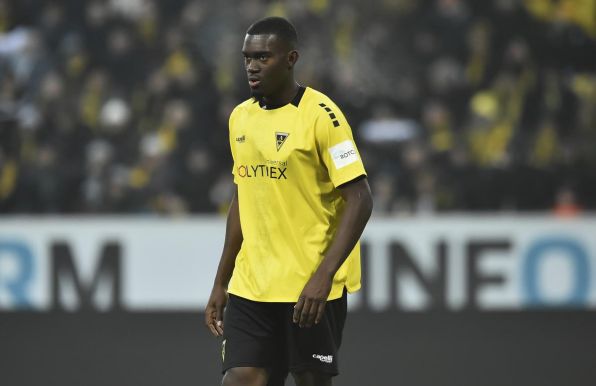 Alemannia Aachen: Interesse an diesem Rechtsverteidiger - Nkoa wechselt ...