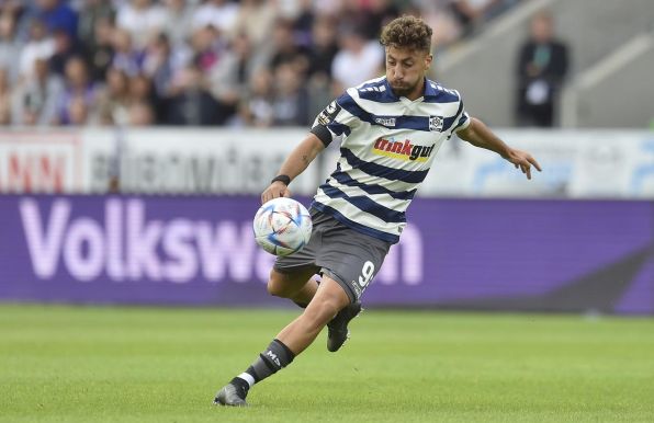 Ausland: Dritter Sieg, Spieler des Spiels - so läuft es bei Ex ...